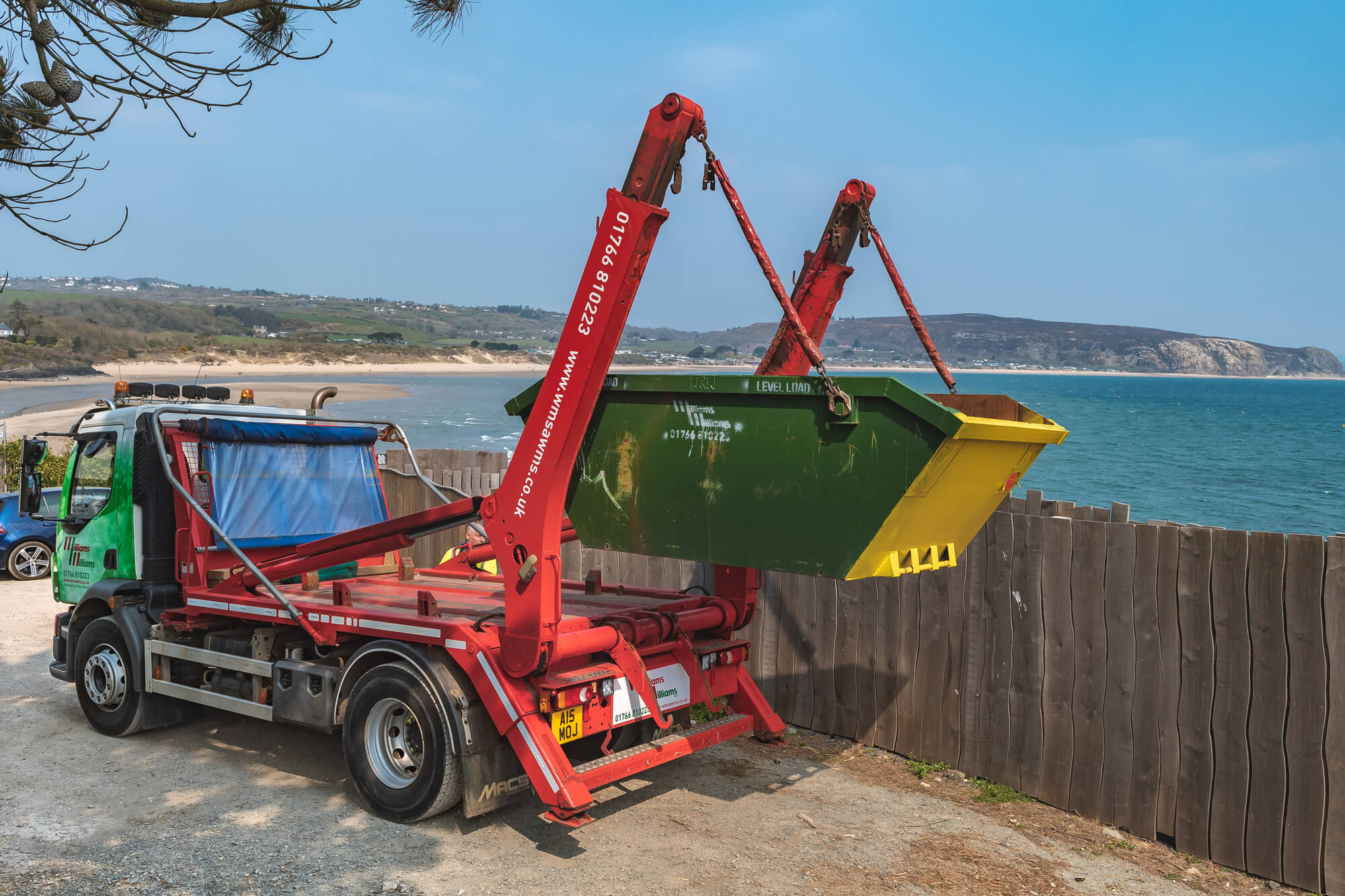 Skip Hire Porthmadog | Waste Bags | Williams a Williams
